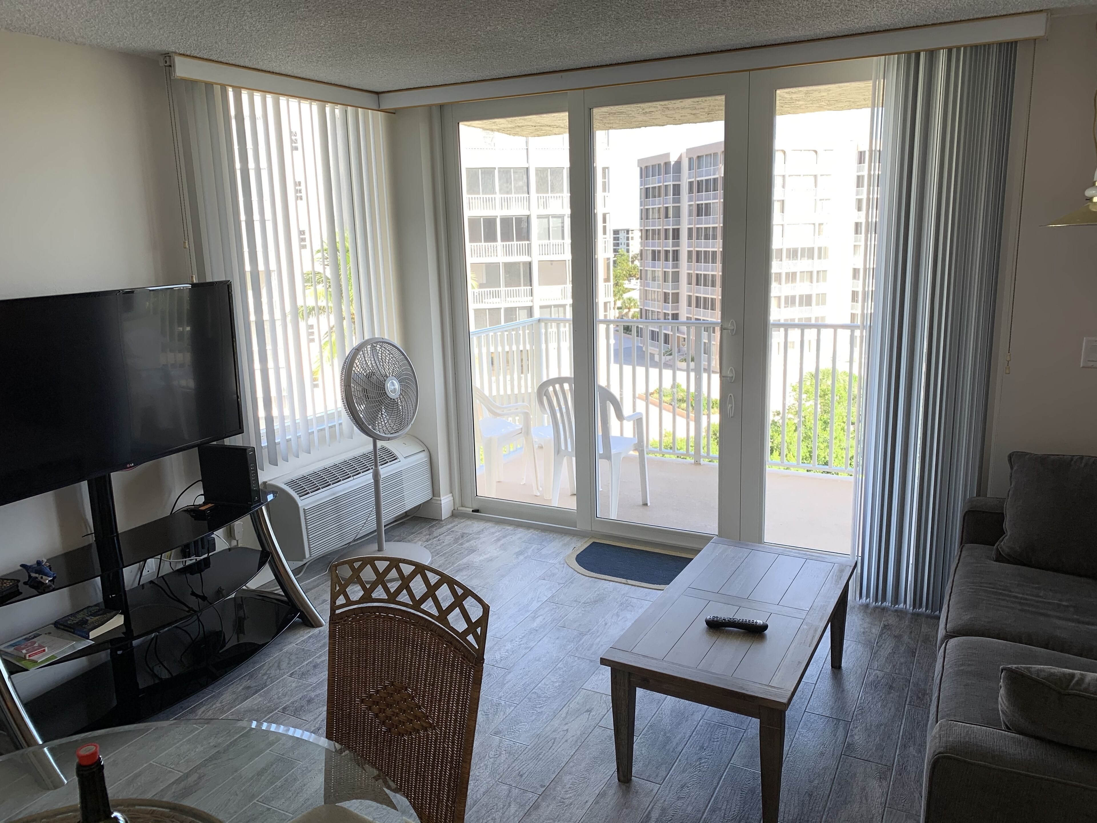 Strandwohnung Mit Meerblick. Die Renovierung Ist Abgeschlossen! - Fort Myers Beach, FL