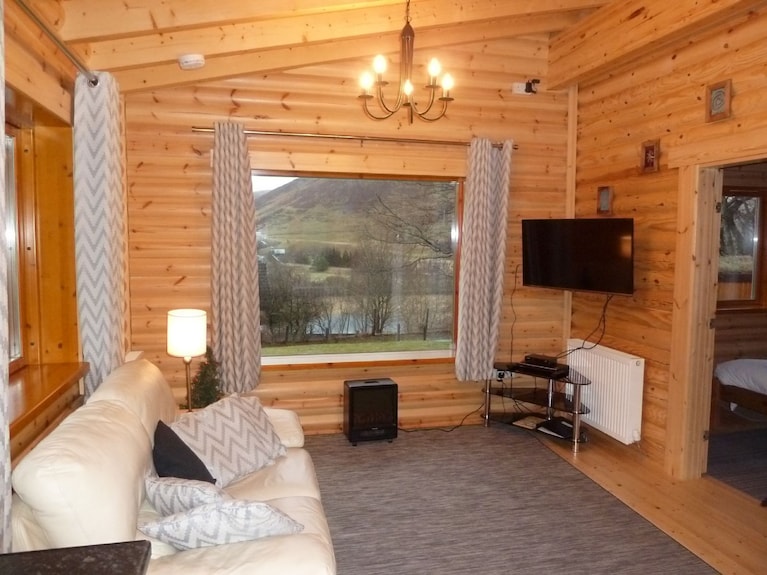 Blockhütte Mit Whirlpool & Sauna Für 2/3 | Im Cairngorm Nationalpark Großartige Aussichten - Schottland