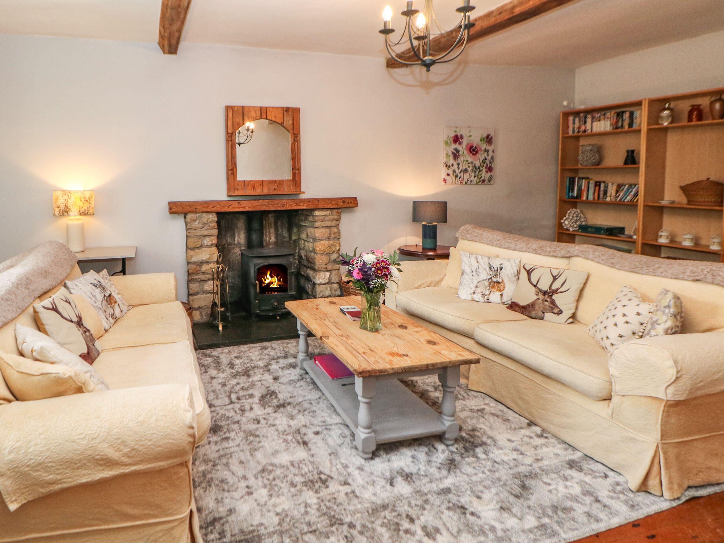 Millward House, Pet Friendly, Character Holiday Cottage In Longnor - Hartington