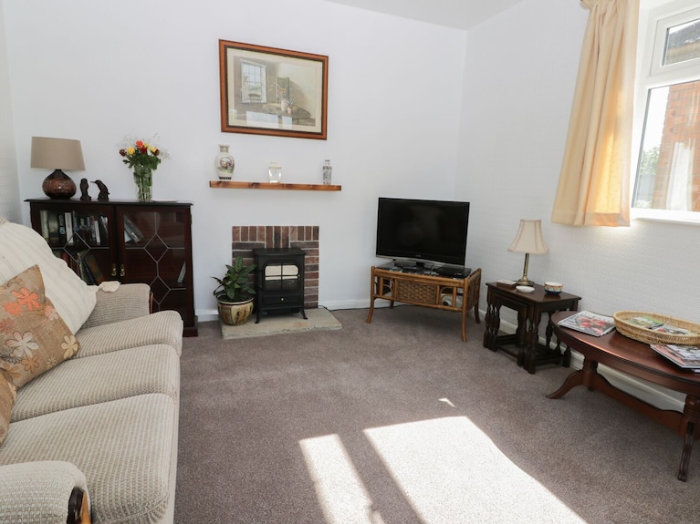 Alberts Lodge, Family Friendly, With A Garden In Lincoln - Lincoln