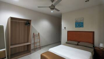 Casa de Férias, 3 quartos | 3 quartos, secretária, secretária adequada para computadores portáteis