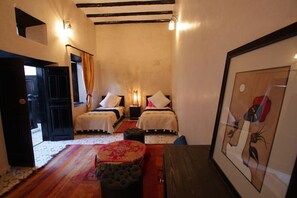 Quarto Duplo | Cortinas/cortinados opacos, quartos insonorizados, Wi-fi grátis