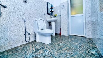 Quarto família, 1 quarto, vista para a montanha, ao lado da montanha | 1 quarto, cofres nos quartos, individualmente decorados