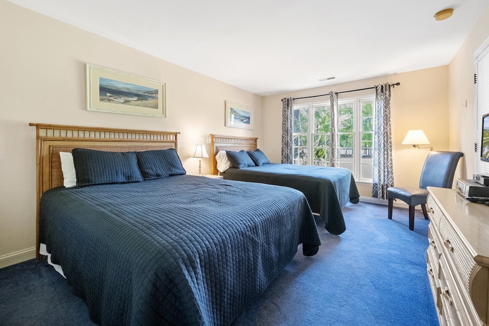Gorgeous Villa With A Spectacular View Of Pawleys Island Jack Nicklaus Designed Golf Course. - Pawleys Island, SC