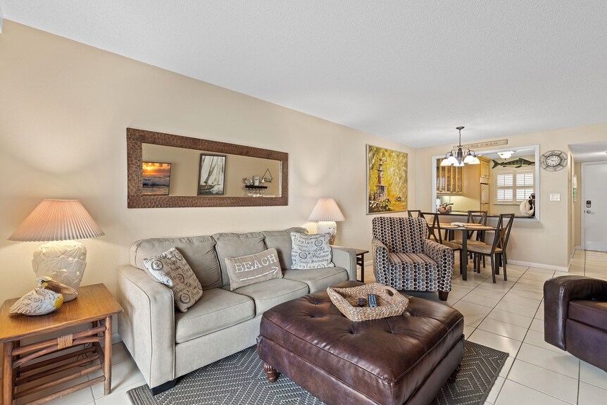 Unidad Increíble Con Fácil Acceso A La Piscina Y Vistas Del Océano Atlántico - New Smyrna Beach, FL