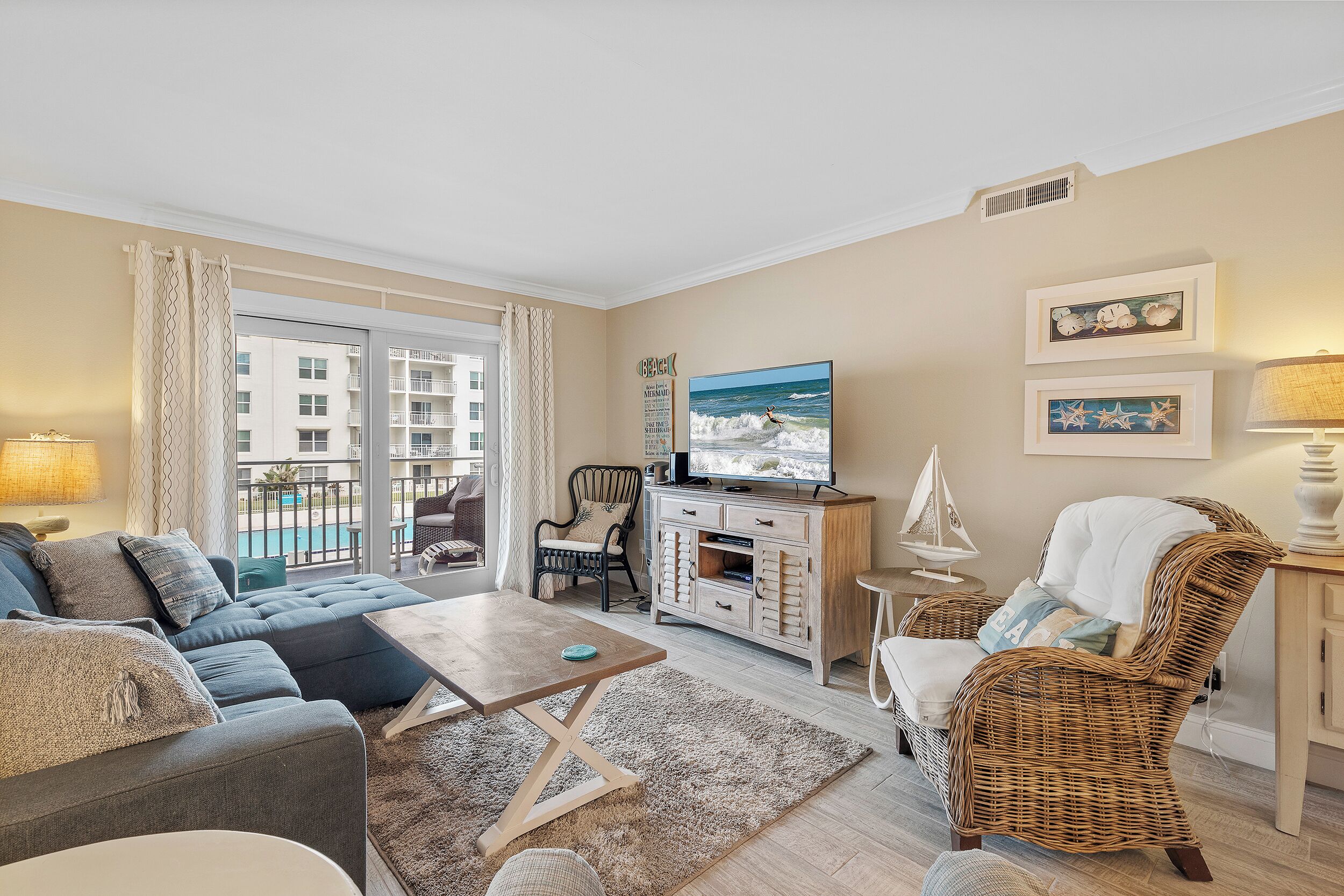 ️Incredible Beach Views-pool-sea Coast Gardens Iii 209️ - New Smyrna Beach, FL