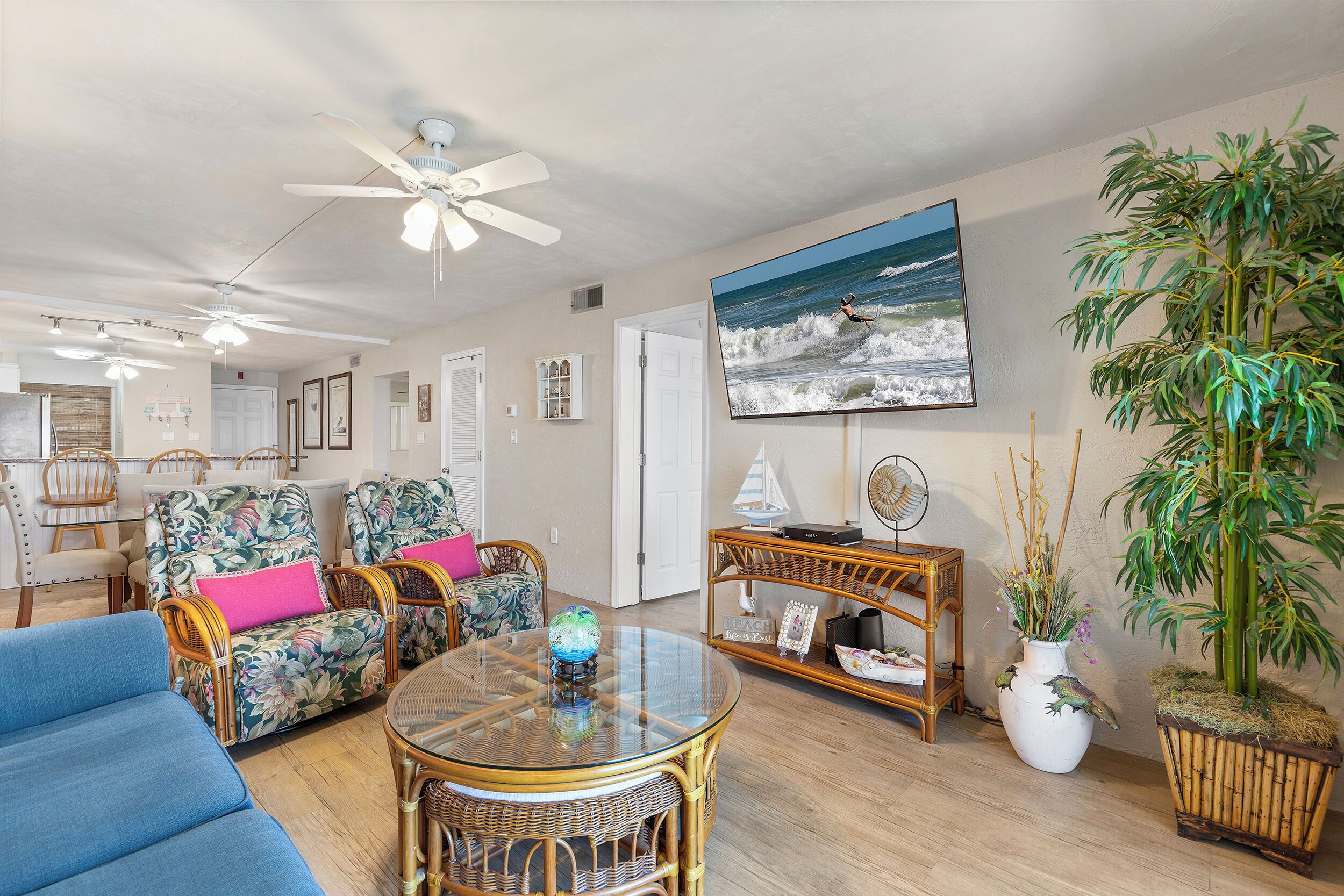 Stunning Direct Oceanfront Condo With Breathtaking Views From The Balcony - New Smyrna Beach, FL