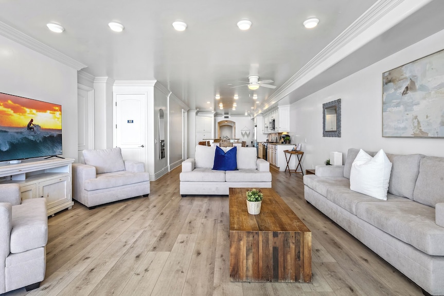 スパ付きの豪華なオーシャンフロントレンタル - オーシャンサイド, CA