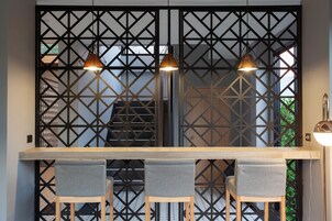 Área de estar no saguão