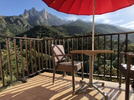 Quarto casal ou duplo, sacada | Vista do quarto