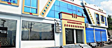 Entrada do alojamento