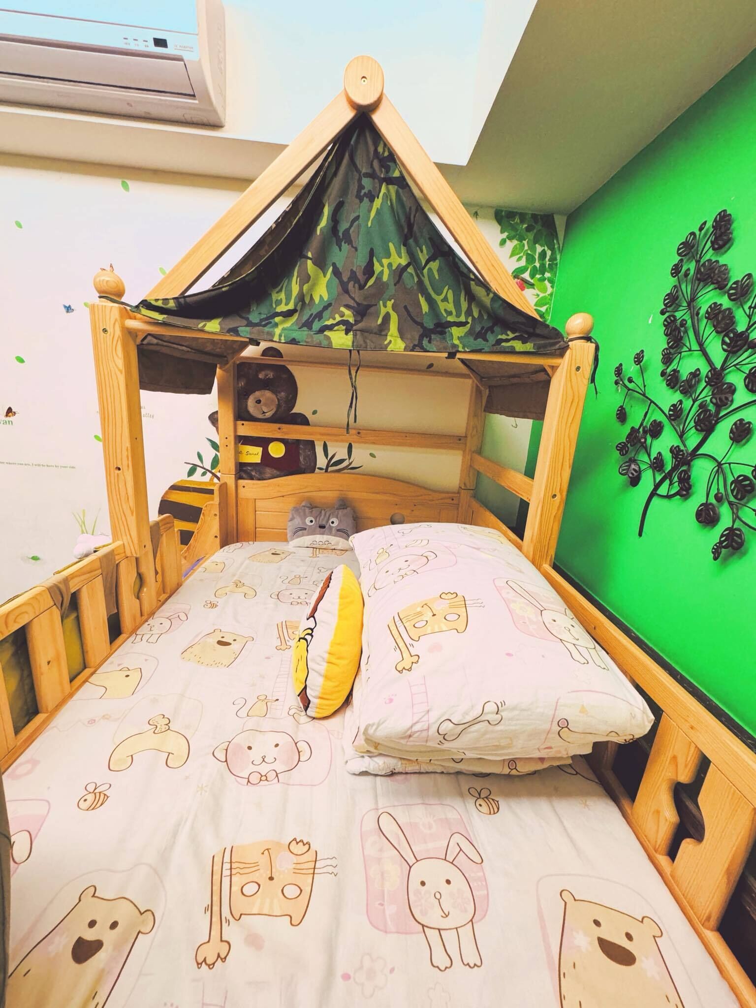 Quarto Quádruplo Básico, 2 camas de casal, Vista para a cidade | Quarto temático para crianças