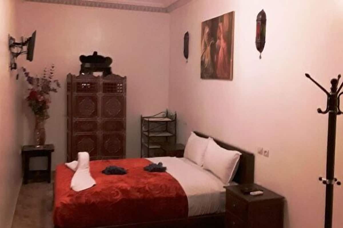 Cortinas/cortinados opacos, quartos insonorizados
