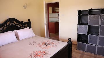 Quarto Duplo | Secretária, Wi-fi grátis