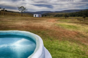 Piscina externa sazonal