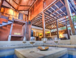 Villa Deluxe, 3 quartos, piscina privativa | Roupa de alta qualidade, edredões de penas, cofre no quarto 