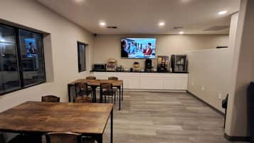 Café da manhã continental grátis todos os dias