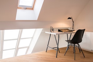 Loft design, várias camas, cozinha (   24) | Business Center no quarto