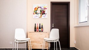 Suite Deluxe, 2 quartos, kitchenette, junto ao pátio