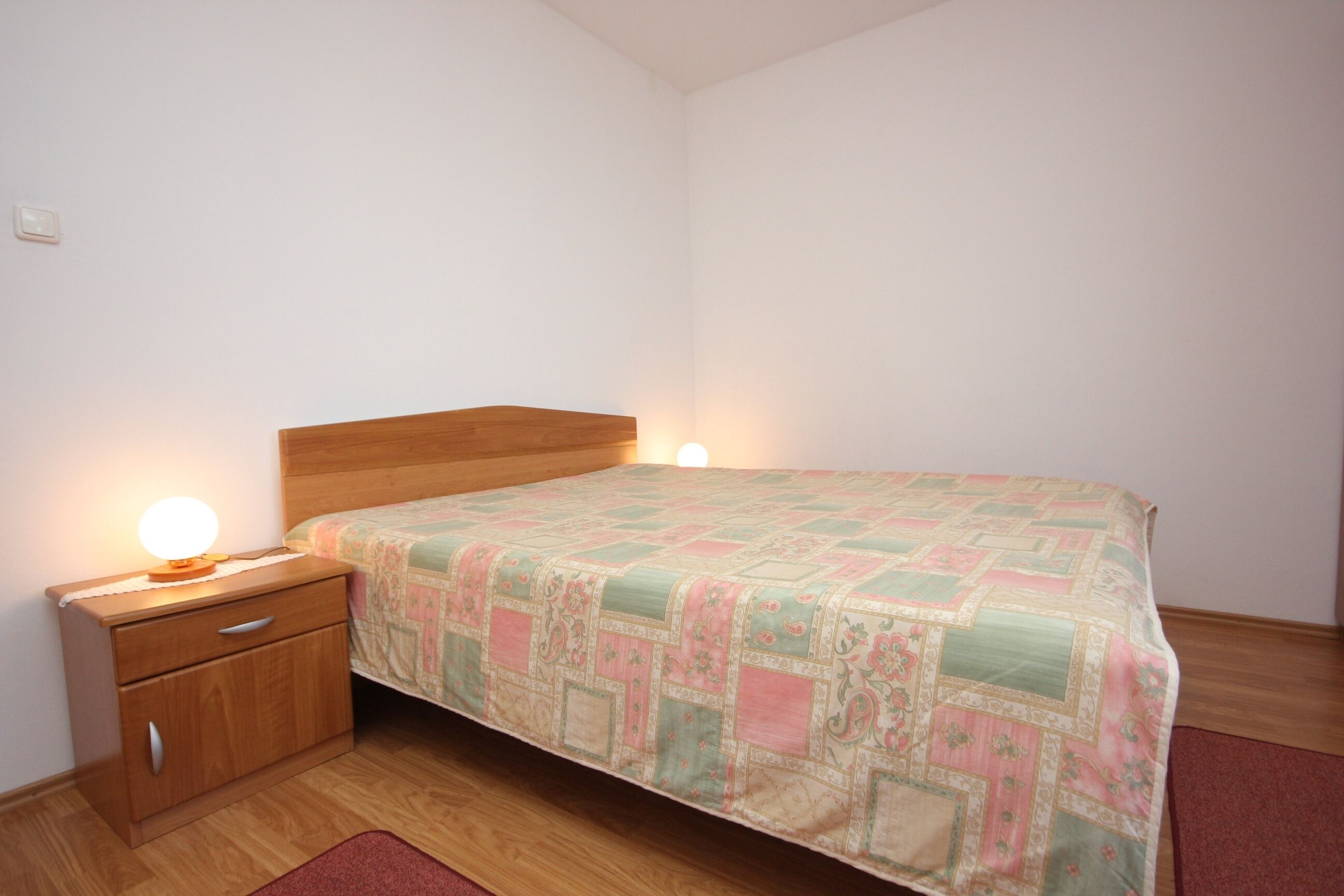 2-zimmer-ferienwohnung Mit Balkon Und Meerblick Vis (A-8448-a) - Vis