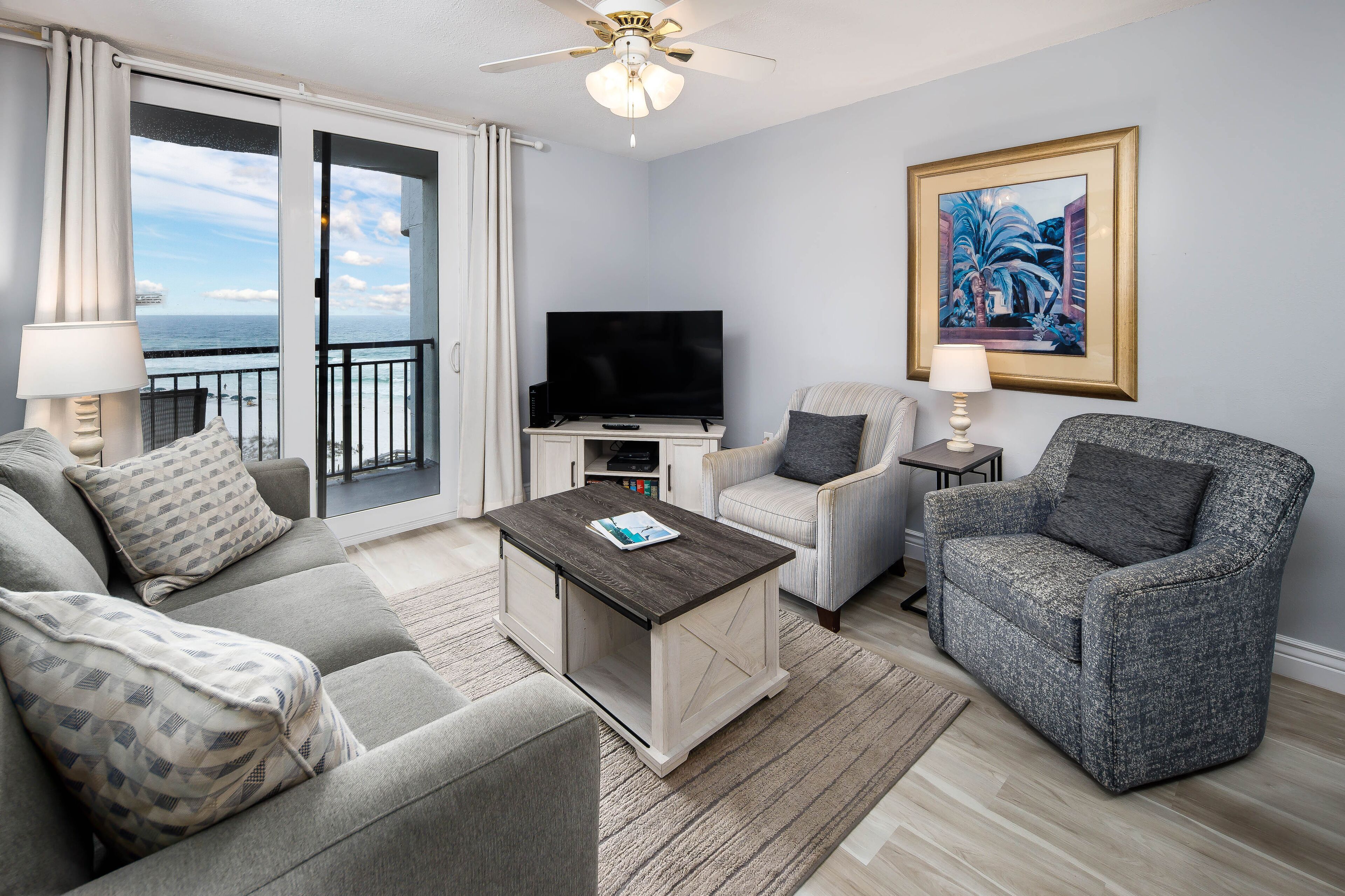 Nautilus 2708 Gulf View 2bd/2ba 7th Floor.  Free Beach Service 3/1-10/31 - Fort Walton Beach, FL