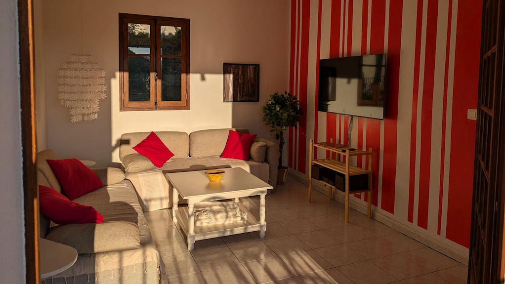 Villa With Pool And Breathtaking Sea And Mountain Views In A Peaceful Location - Le Boulou