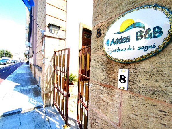 Aedes B&b - Il Giardino Dei Sogni - Lecce