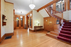 Entrada (vista interior)