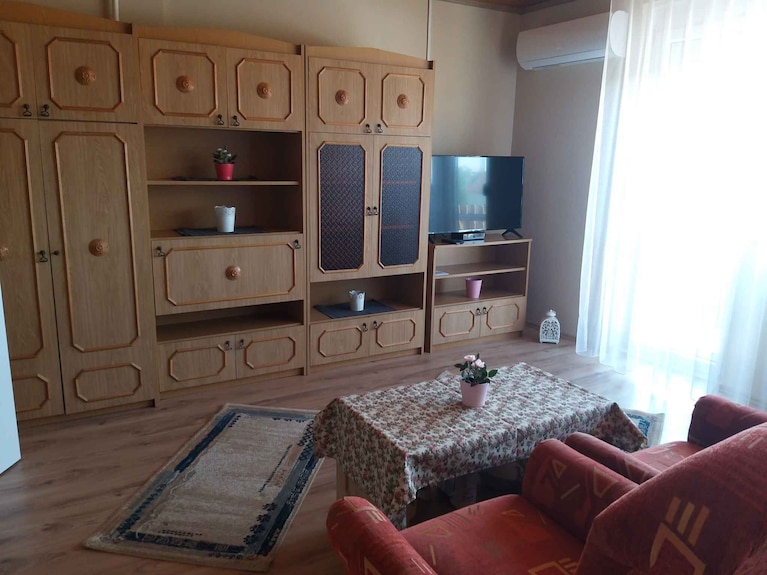 Apartamento De Vacaciones Con Gran Jardín - Lake Balaton