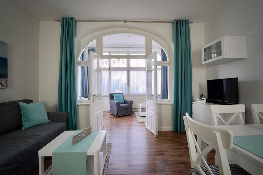 04 Ferienappartement Jasmund (H) - Appartementhaus Haus Arkona - Binz