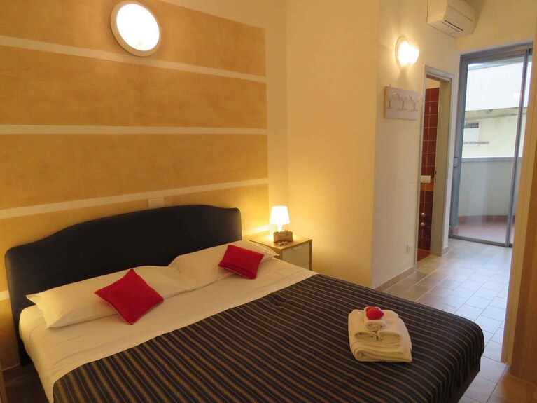 Apartamento De Vacaciones Con Balcón Y Aire Acondicionado - Rimini