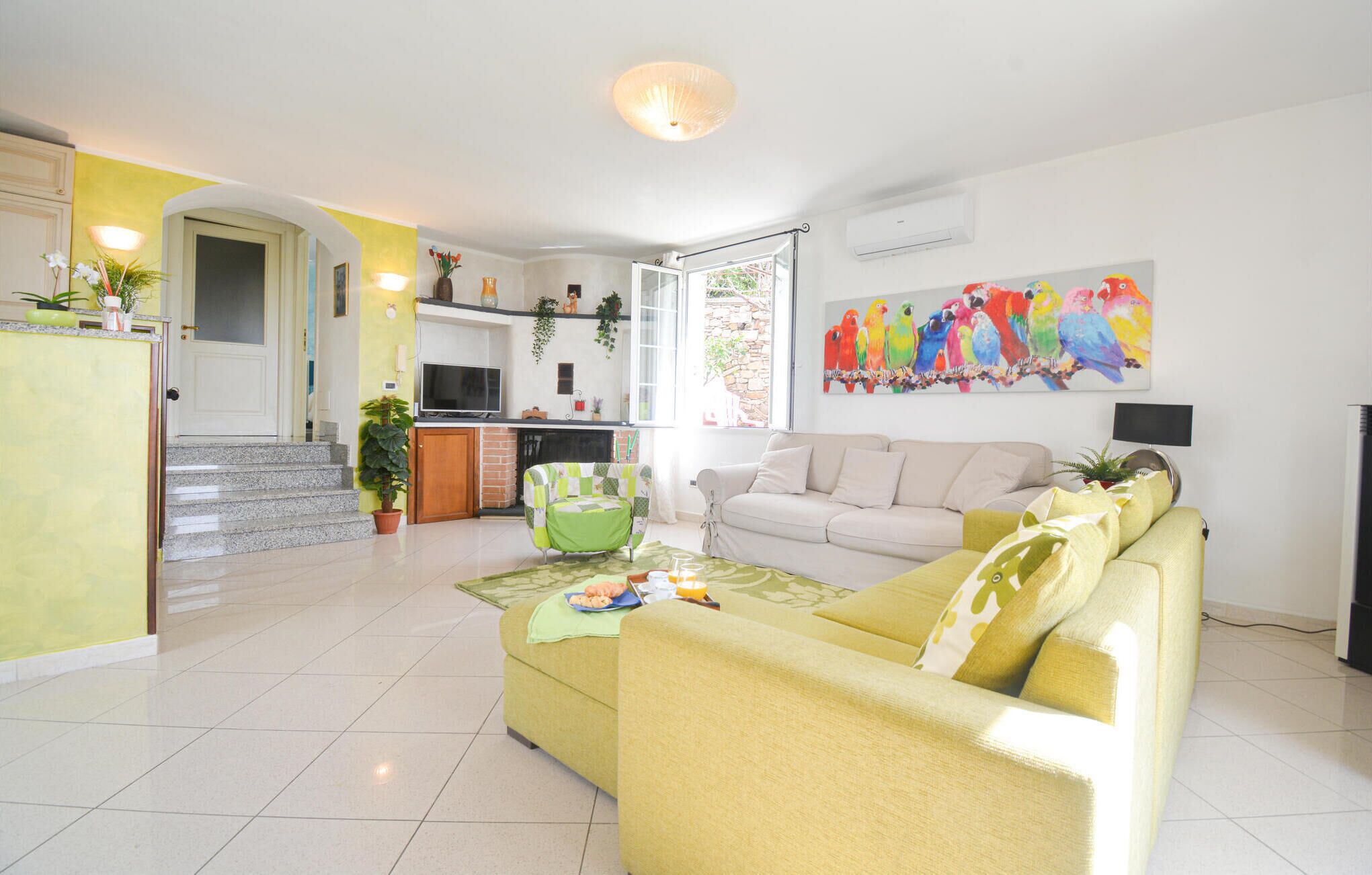 Schönes Haus Mit 2 Schlafzimmern In. - Imperia