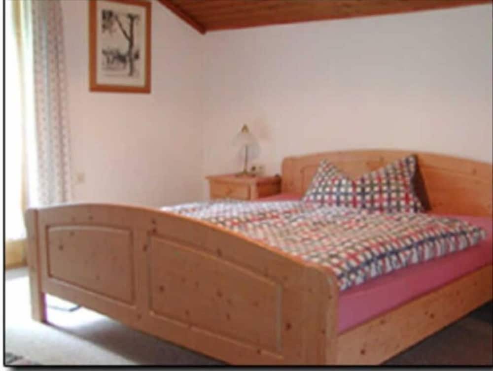Ferienwohnung 1 - Ferienwohnungen Sepp Bernrieder - Bad Feilnbach