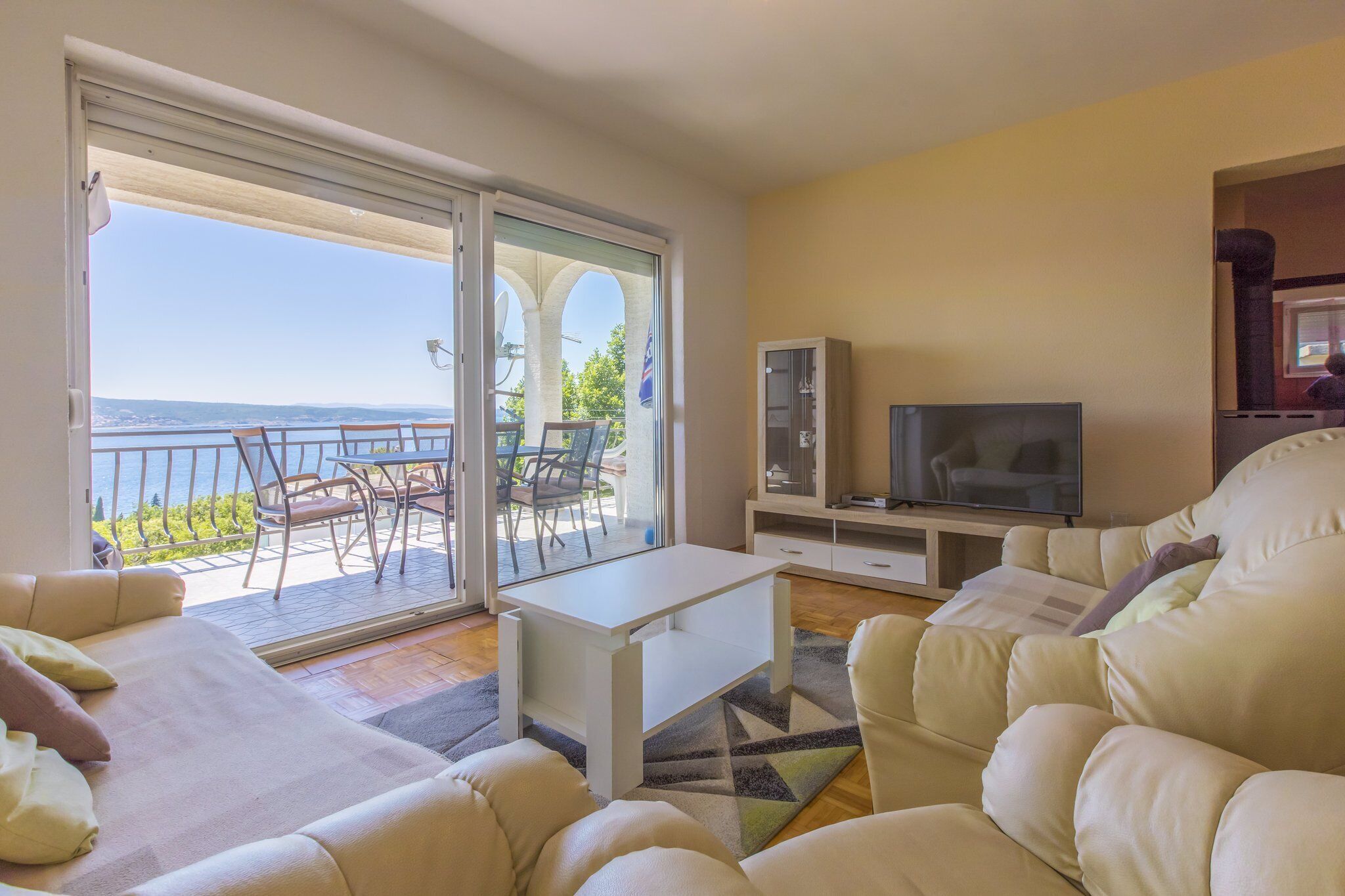 Holiday Apartment With Terrace - Novi Vinodolski