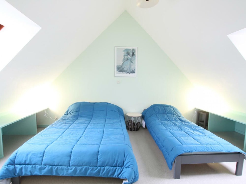 Charmant Pavillon Familial Proche De La Plage, Avec Tennis, Parking Et éQuipements Modernes - Les Pieux