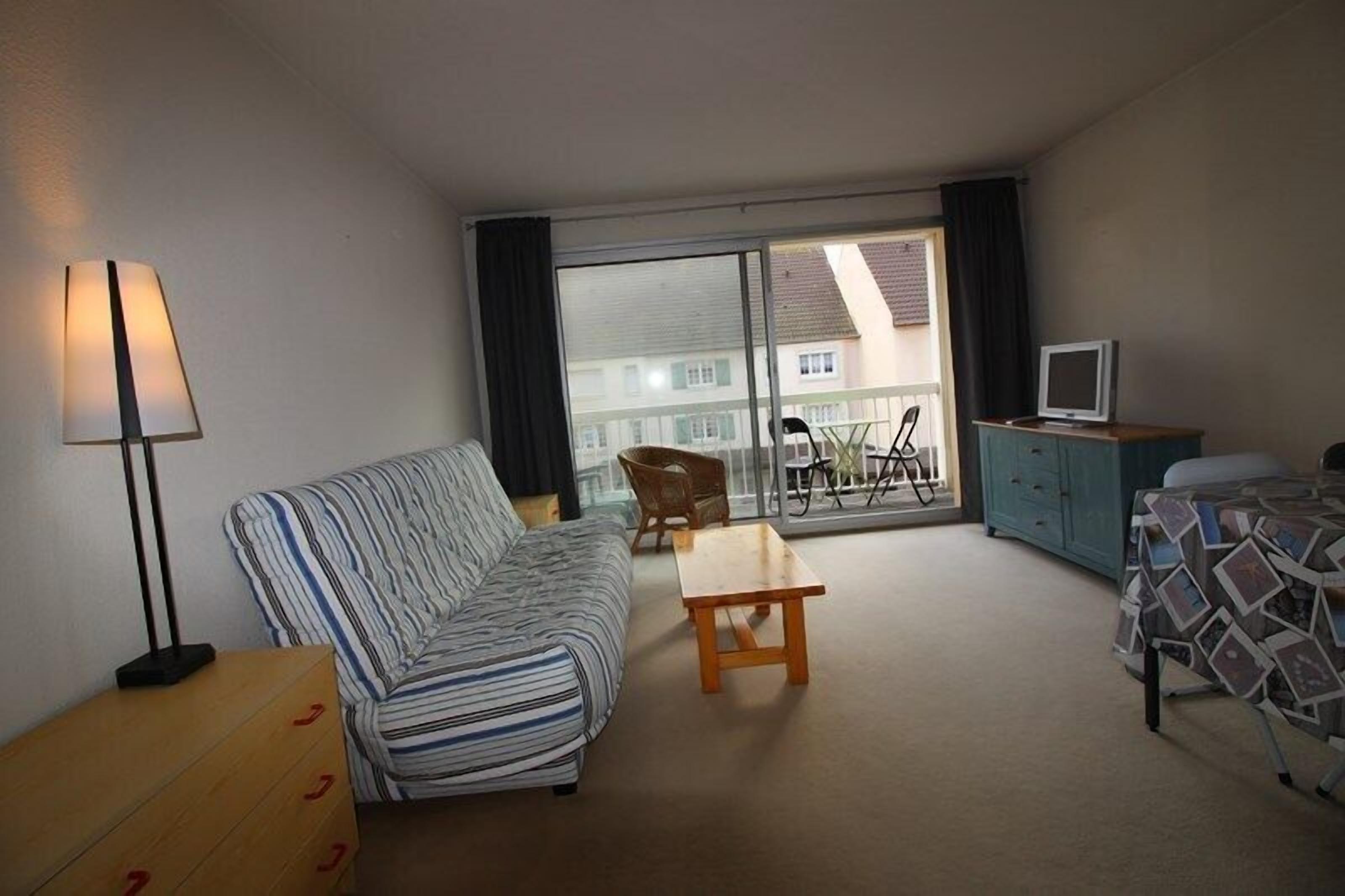 Maryland B2 : Studio Cabine Avec Balcon, 4 Personnes Au Coeur De La Ville Et à Deux Pas Du Sable... - Hardelot-Plage