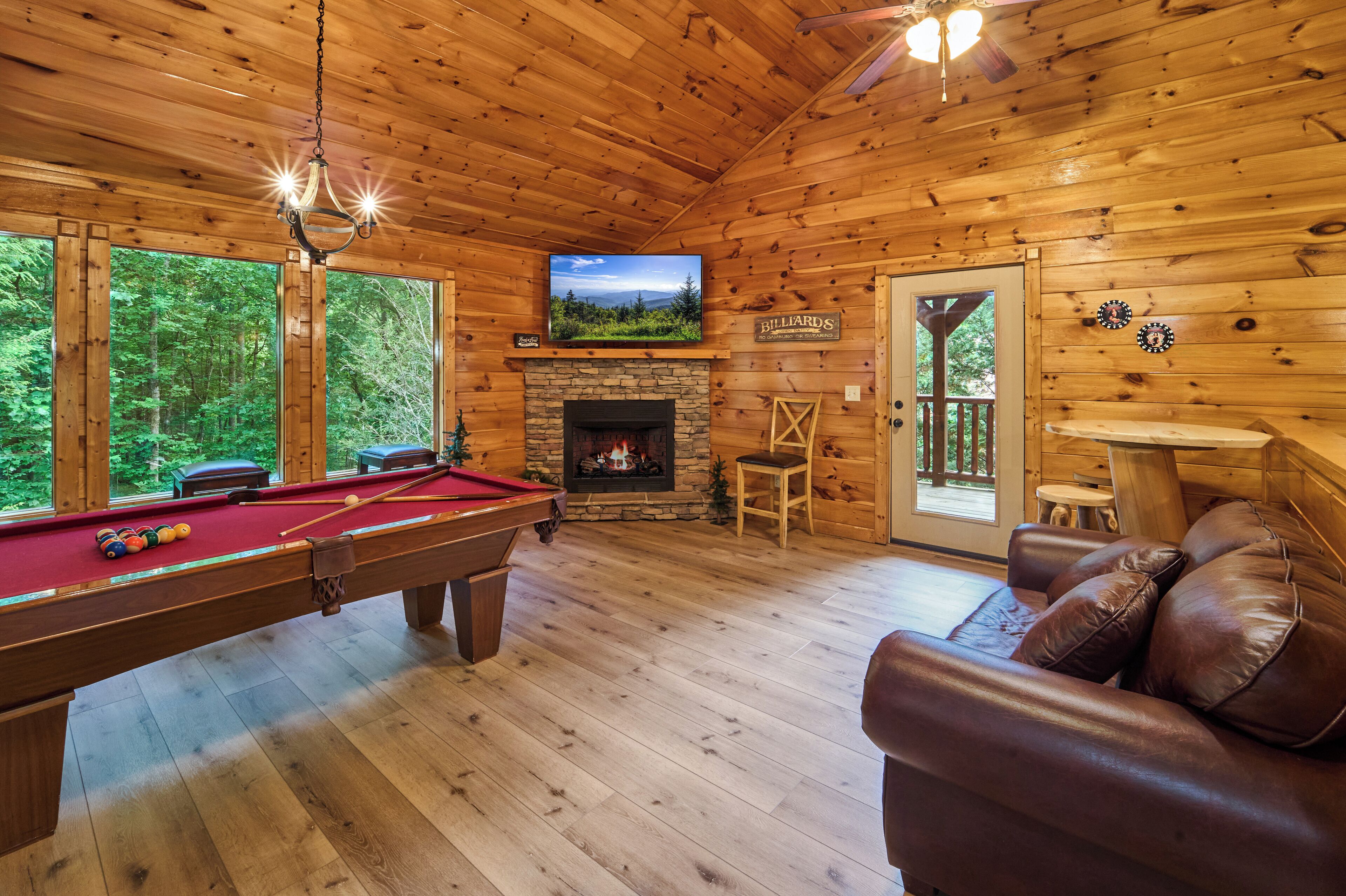 Private Theater Room With Surround Sound!