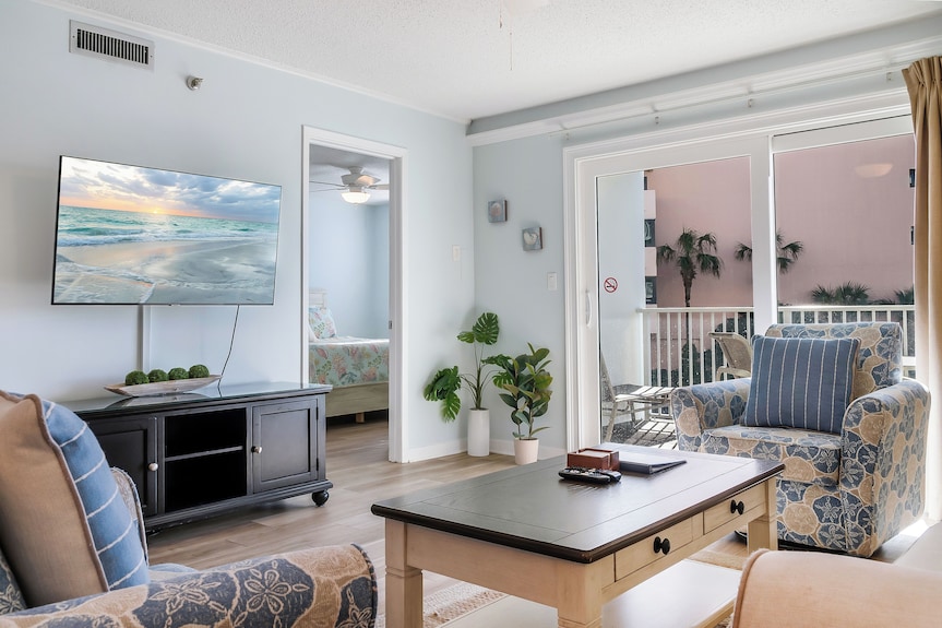 ユニット210 - プライベートバルコニーシルバープライスに座っている荘重なサンセットビュー - ニスビル, FL