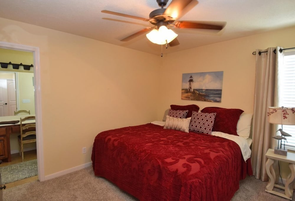 Chateau Des Fontenot - Crystal Beach, TX
