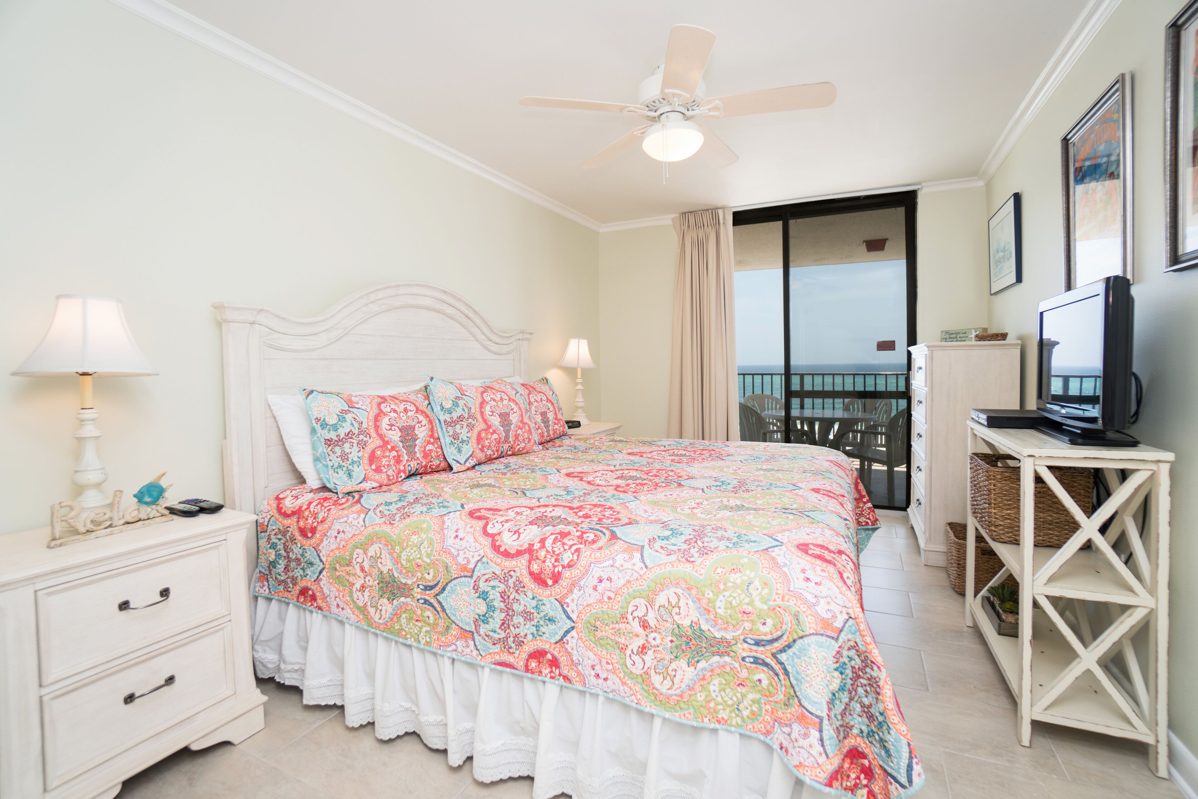 Fantastic Rates! Book Now!*2br/2ba On Beach *Sleeps 8*phx East Unit 607 - Orange Beach, AL