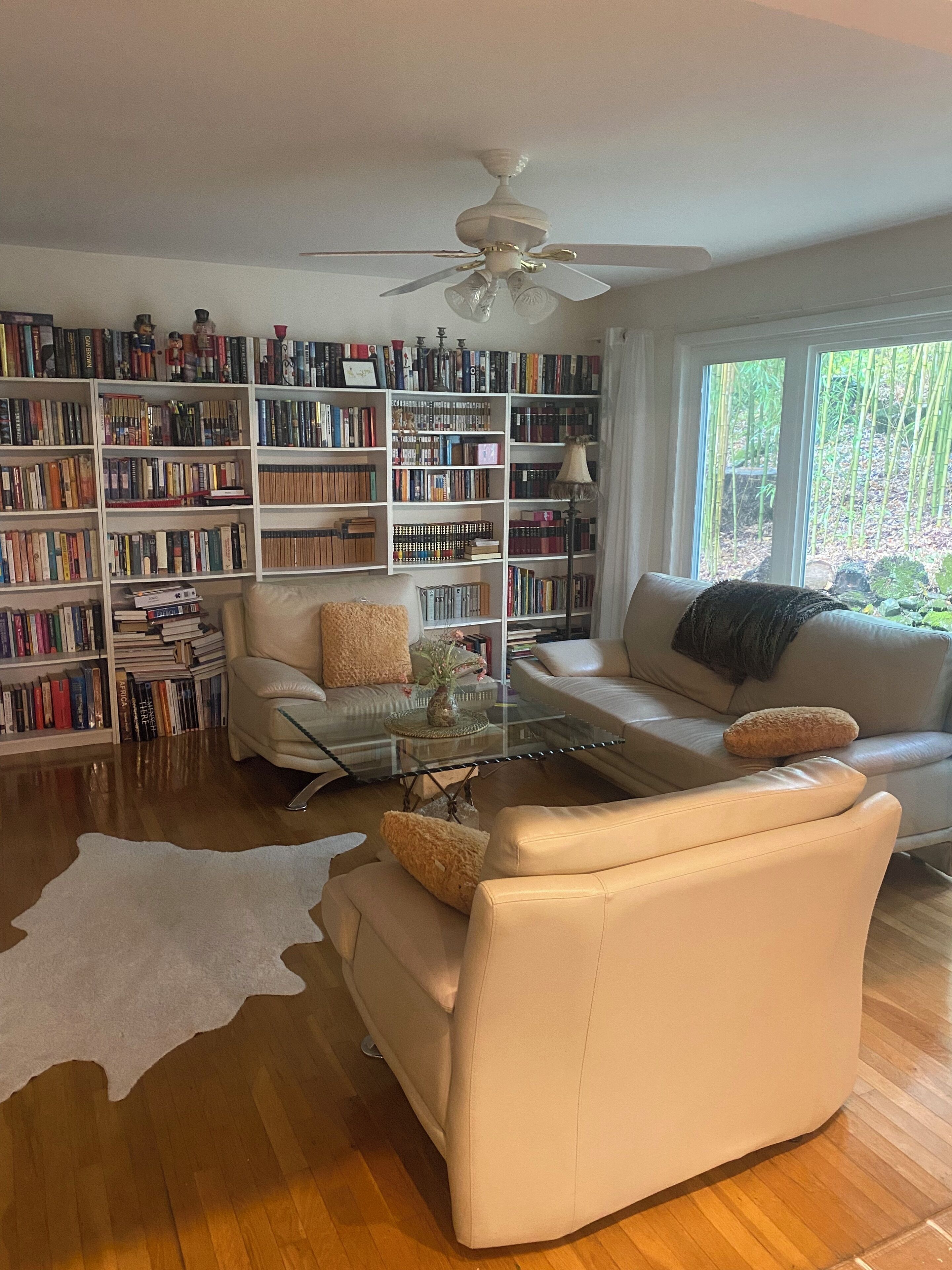 Charming Country Home Surrounded By A Spacious, Park-like Garden - Easton, PA