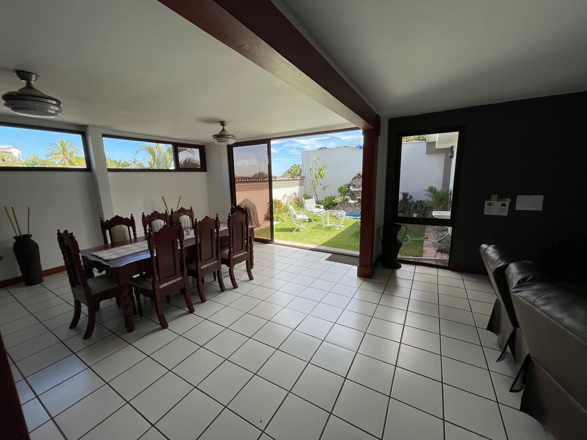 Cozy House In A Great Location. - San Salvador