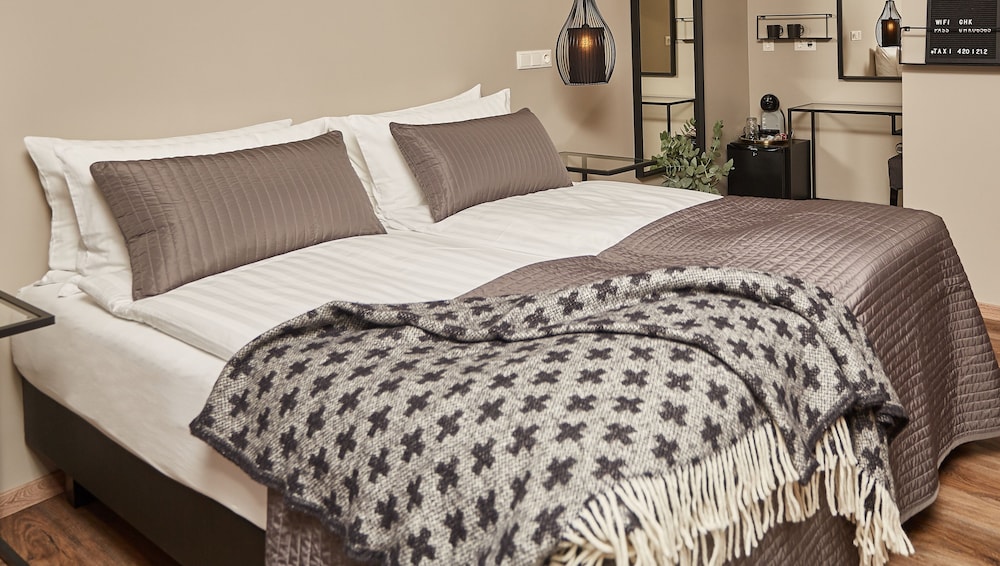 Keflavik Micro Suites - Iceland