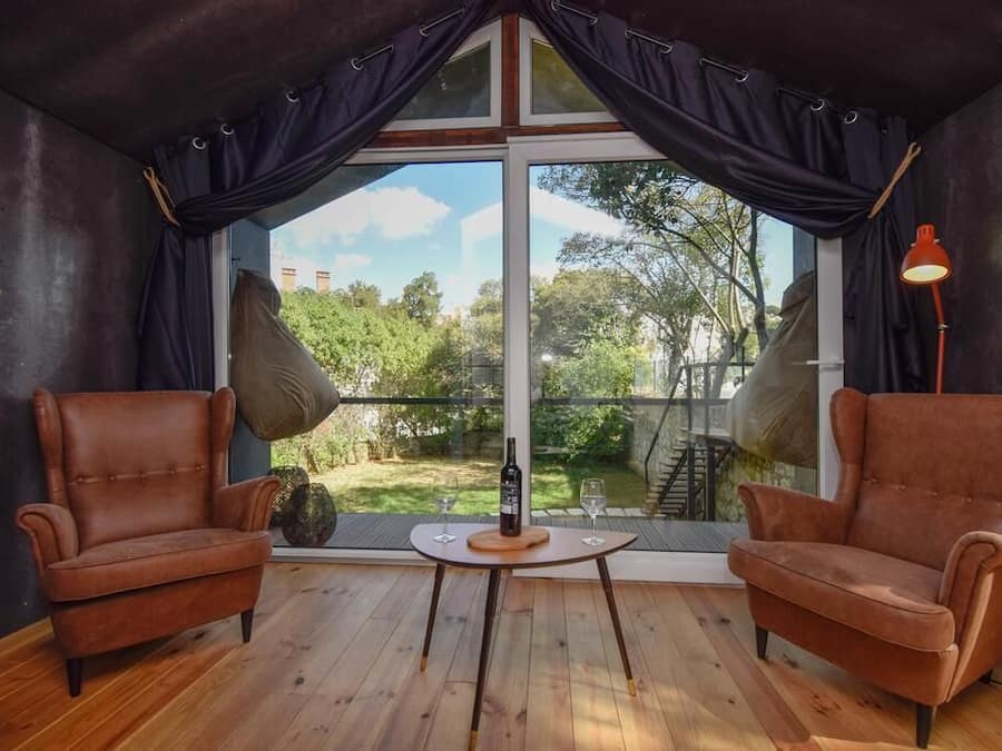 Bungalow Comfort, 1 cama queen-size, vista para o jardim, junto ao jardim | Cortinas/cortinados opacos, ferro/tábua de engomar, Wi-fi grátis