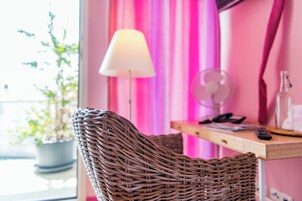 Quarto Individual Standard | Wi-fi grátis, roupa de cama fornecida