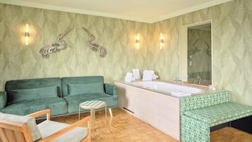 Quarto casal (Kambodscha) | Wi-Fi de cortesia, roupa de cama