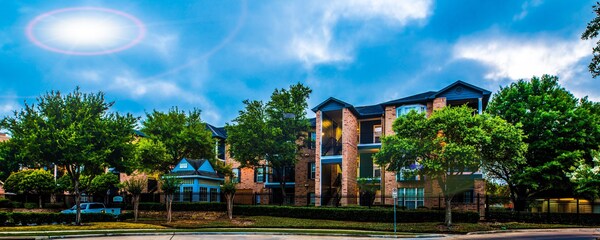 The Reside - Stafford, TX