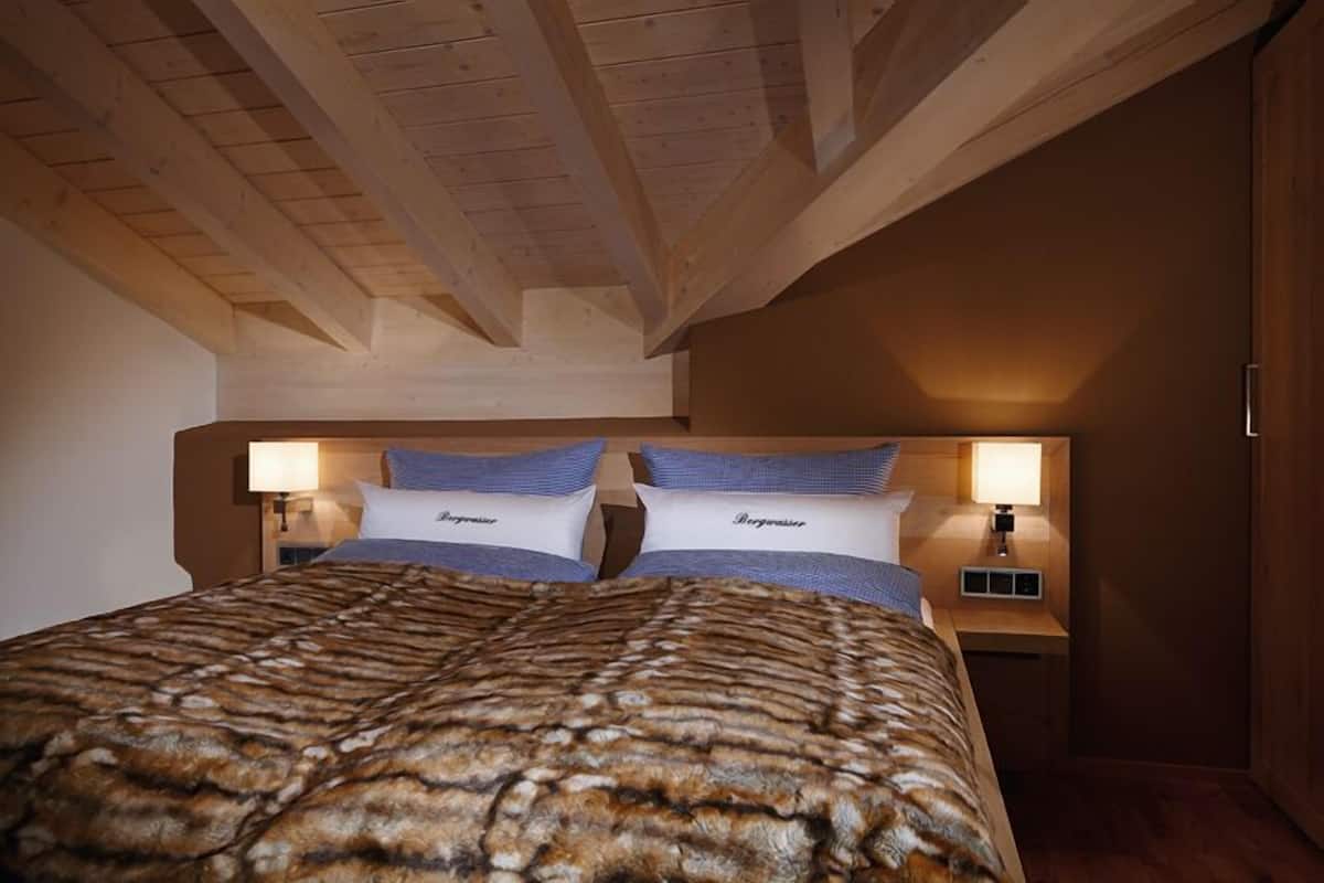 Apartamento de Luxo, 2 quartos, sauna (Bergwasser) | Lençóis de algodão egípcio, roupa de alta qualidade, edredões de penas