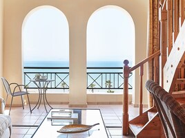 Family Maisonette Sea View | Vista do quarto