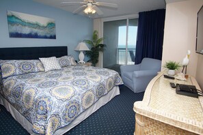 Apartamento em Condomínio Fechado, 3 quartos, junto ao mar | Com decoração personalizada, com mobília individualizada 